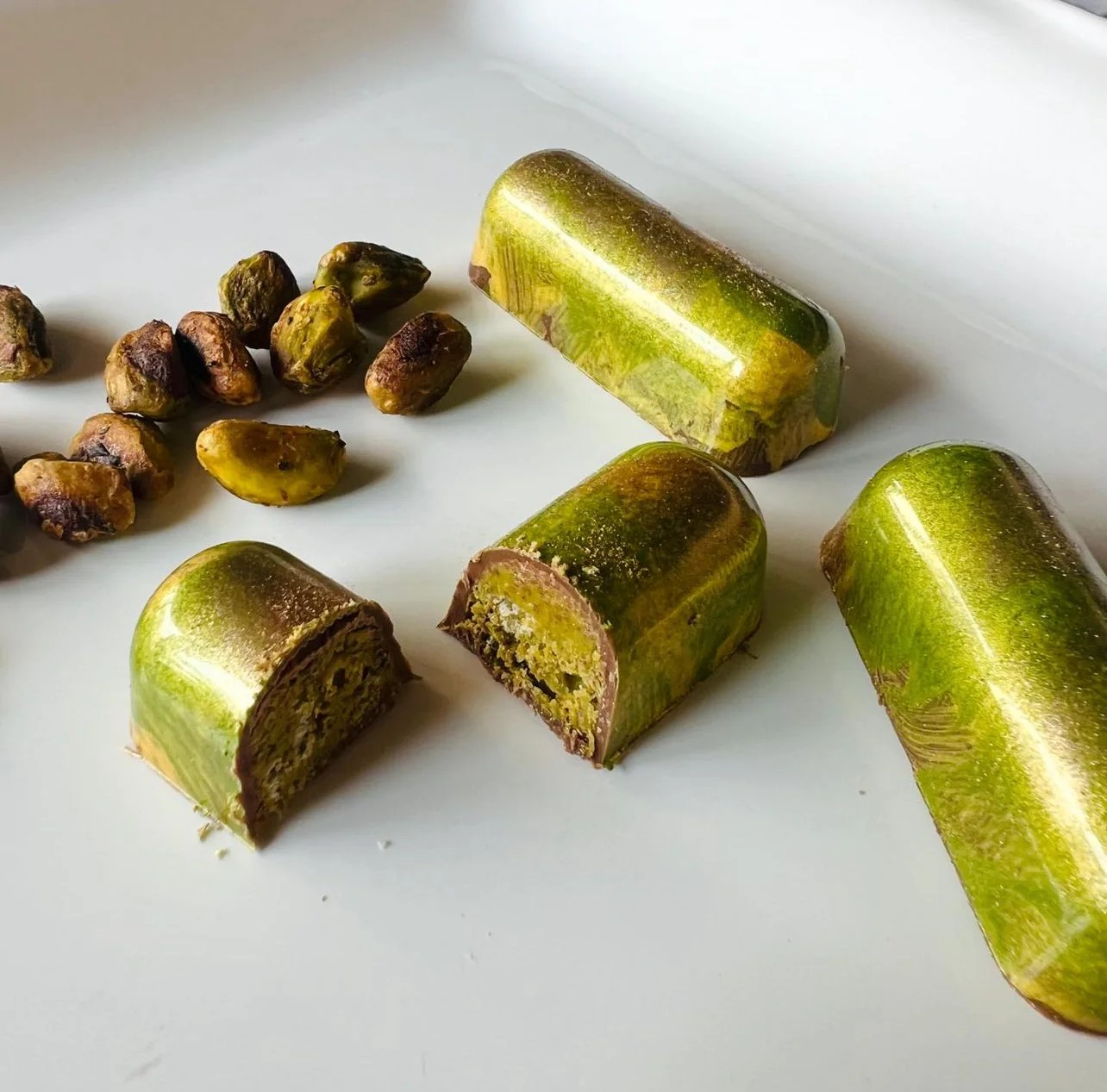 Order here your yummy exquisite Belgian Chocolates. BE Chocolat